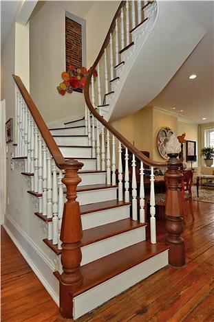 Baltimore Fishbowl | Web_Main Level-Stairs.