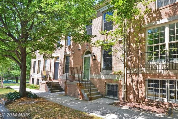 House of the Day: Townhouse in Canton Square