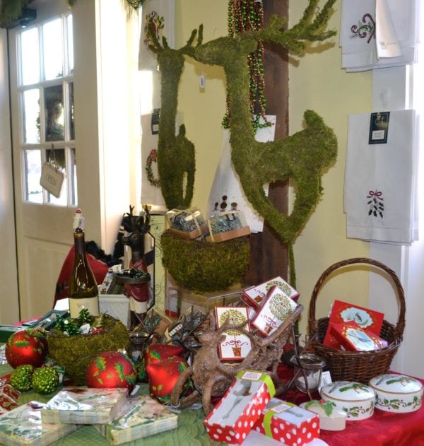 Baltimore Fishbowl | Christmas at Ladew!