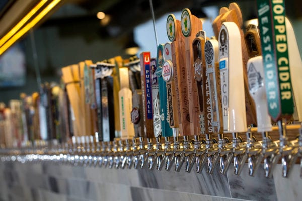 Baltimore Fishbowl | Craft beer bar chain Growler USA coming to Hampden ...