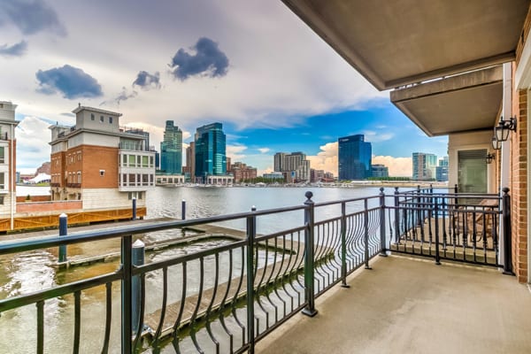 Waterfront Luxury Living in The Pier Homes of Harborview