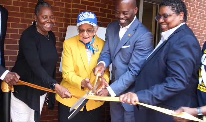 Coppin Corner opens for students facing food insecurity