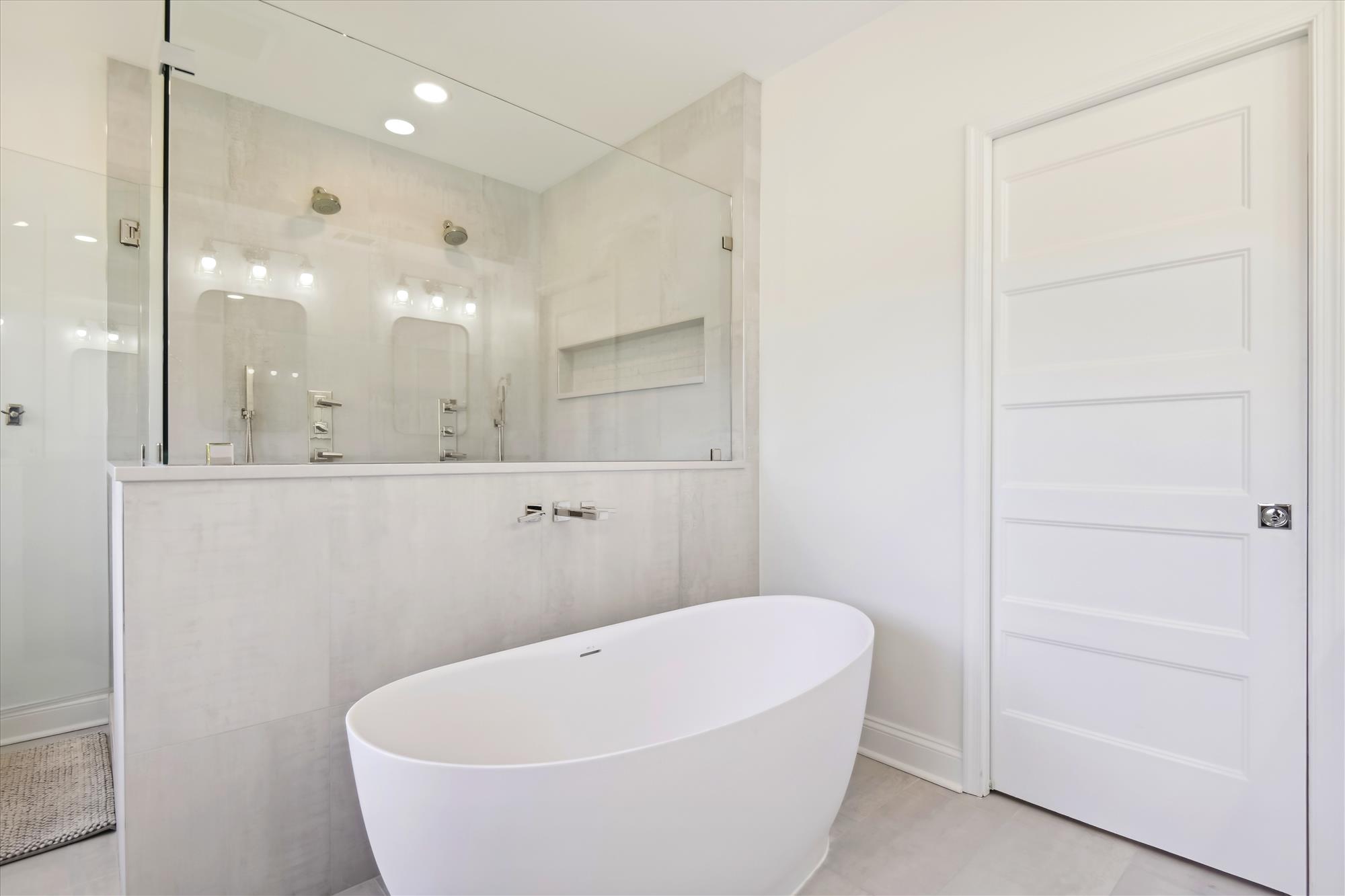 Baltimore Fishbowl | floor plan-tub-_dsc3617