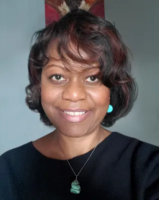 Ex-AVAM director Jenenne Whitfield named Harborplace experience director