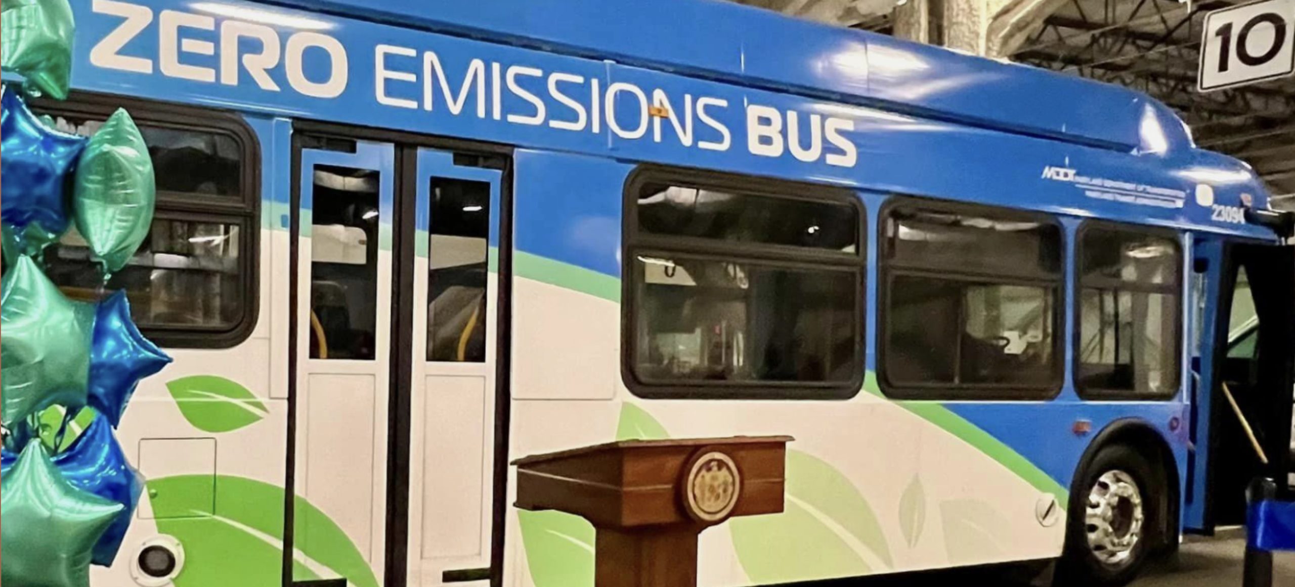 MTA riders can enjoy Transit Royale features on the Transit app
