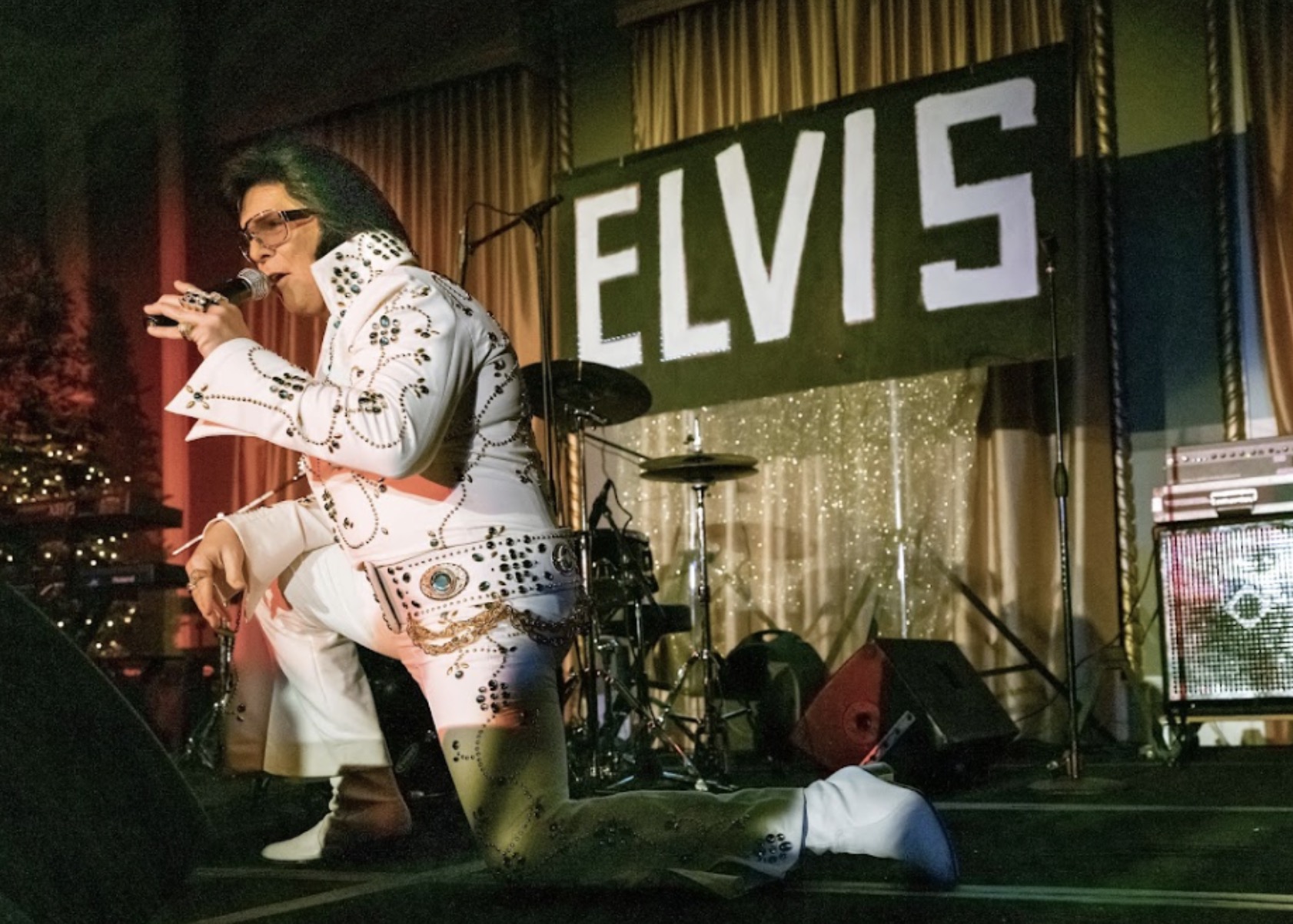 Night of 100 ELVISes returns to Lord Baltimore Hotel