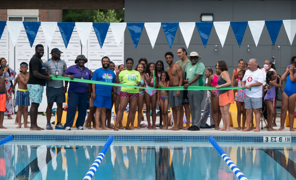 Baltimore Fishbowl | Walter P Carter pool
