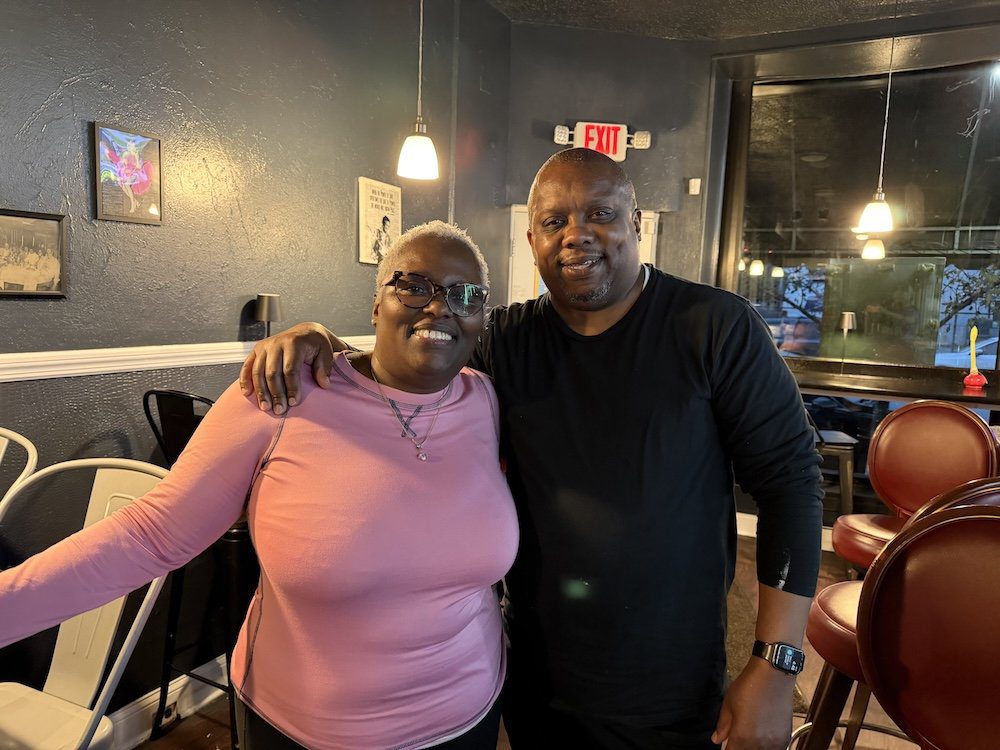 ‘Dimples Bar & Grill’ Now Open in Locust Point